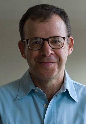 Rick Moranis Weight, Height, Net Worth, Age, Wife, Children, Wiki, Bio